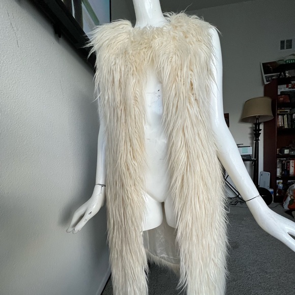ASOS | Jackets & Coats | Asos Glamorous Faux Fur Vest | Poshmark